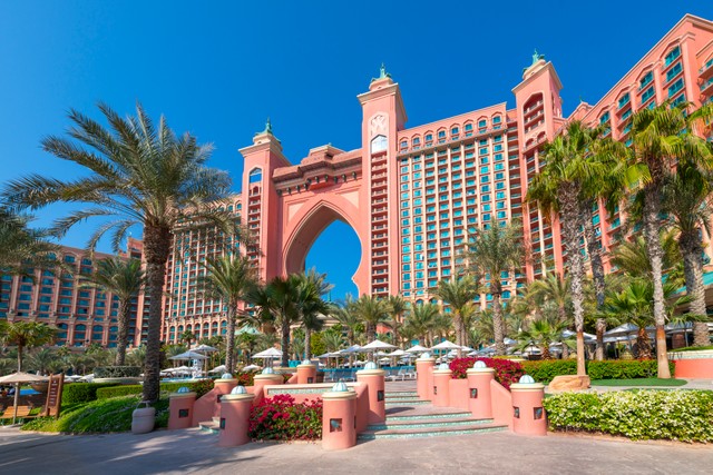 Atlantis Aquaventure – Thrilling Waterpark Adventures